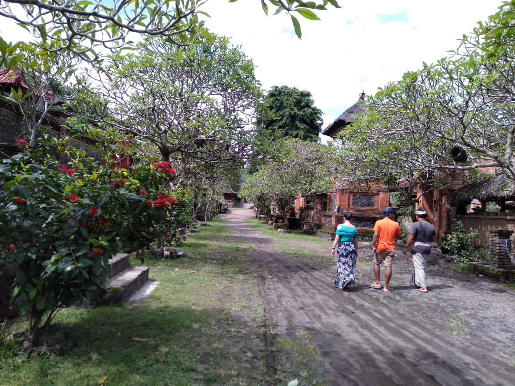 Lempuyang Temple Tour - Como Bali Tour